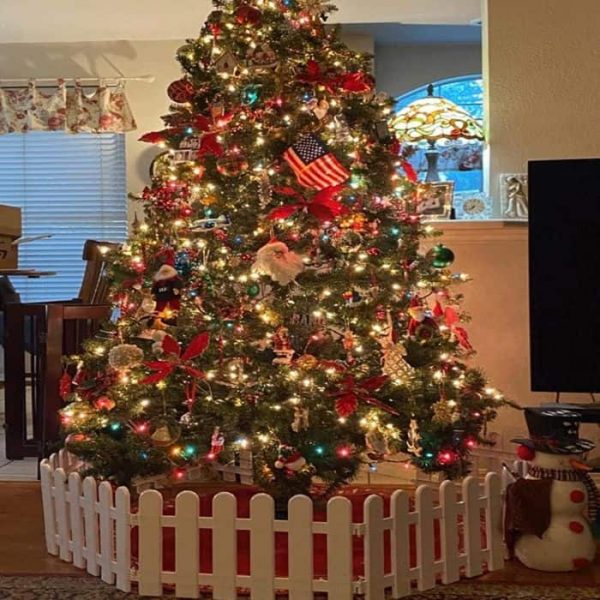 15 Christmas Tree Baby Gate Ideas For Your Active Toddler in 2025 ...