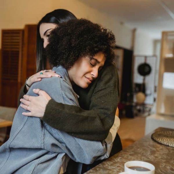 37 Uplifting Words of Comfort to Bring You Peace in Tough Times - Home ...